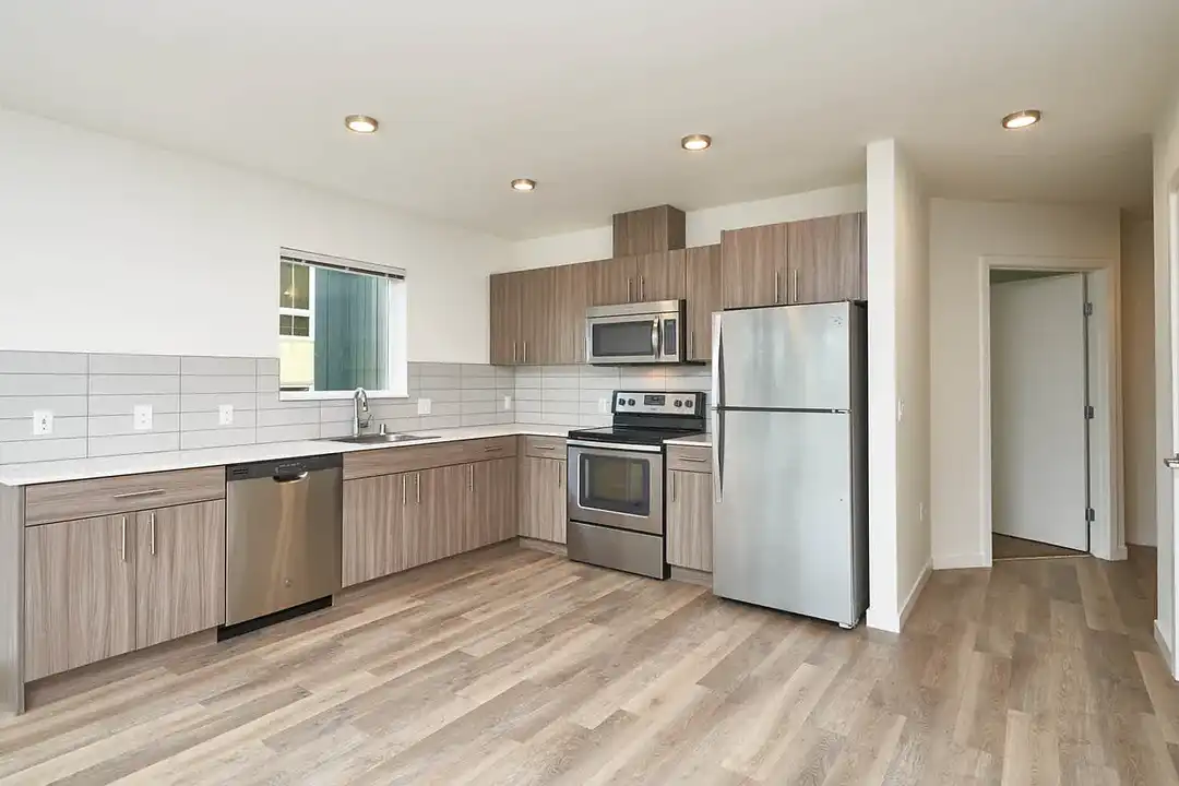 Springline - 3220 California Ave SW - Seattle, WA | Rent.