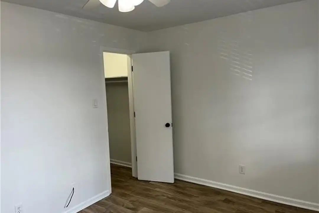 1540 Chickasaw Ave #201 - Metairie, LA | Rent.