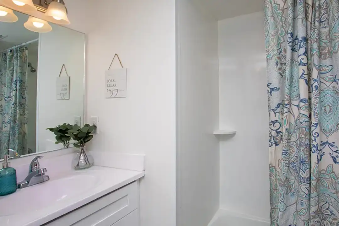 Altera 3100 - 3100 Apalachee Pkwy - Tallahassee, FL | Rent.