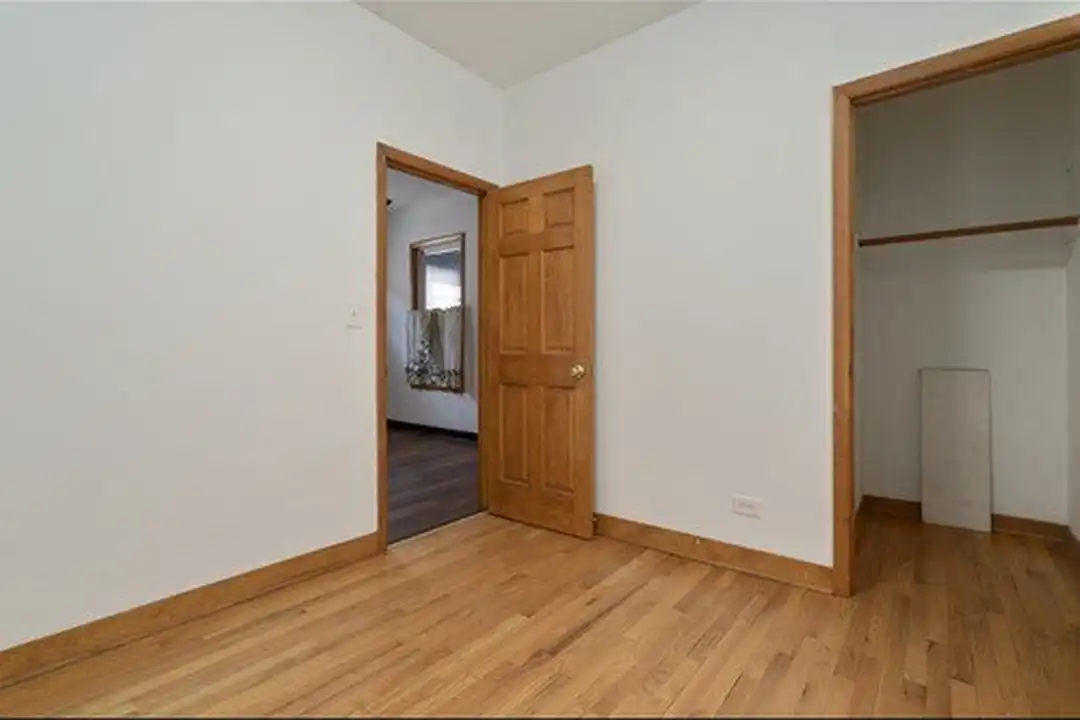 11338 S King Dr #1 - Chicago, IL | Rent.