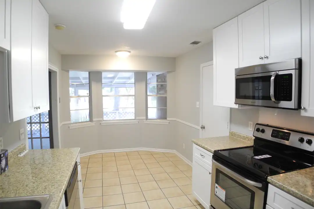 26 Beaver Run Dr - Savannah, GA | Rent.