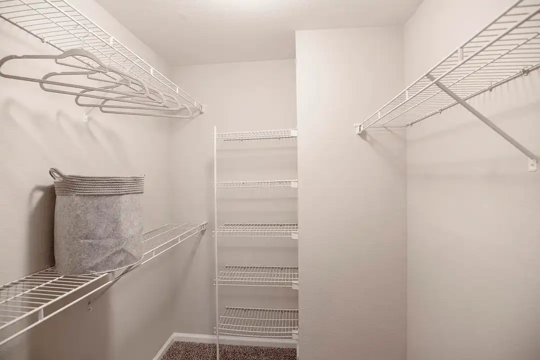 The Point at Still River - 2 Mountainview Ter - Danbury, CT | Rent.