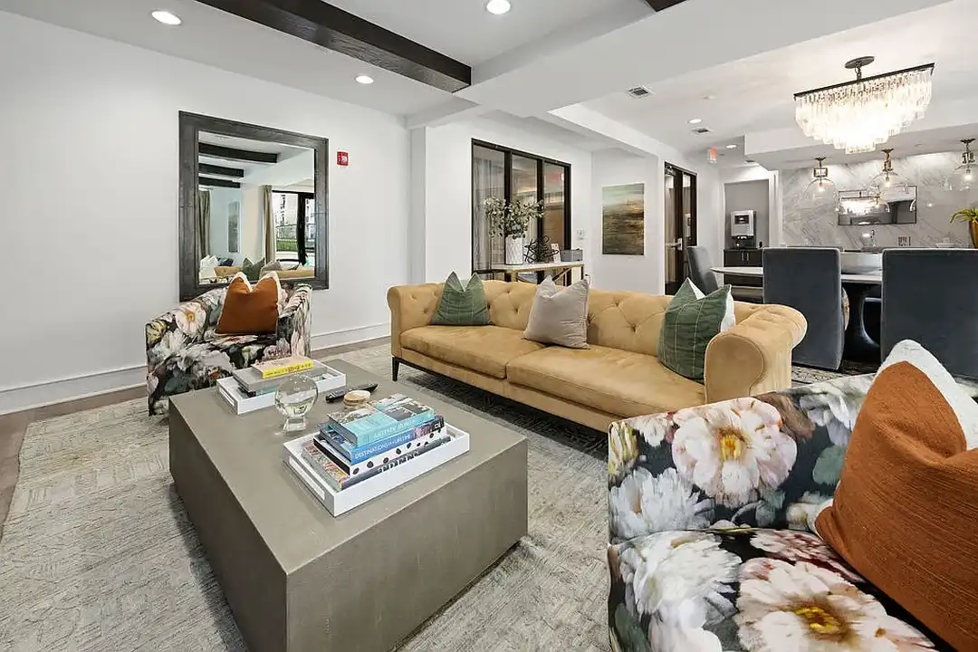 Lennox SouthPark - 4905 Ashley Park Ln - Charlotte, NC | Rent.