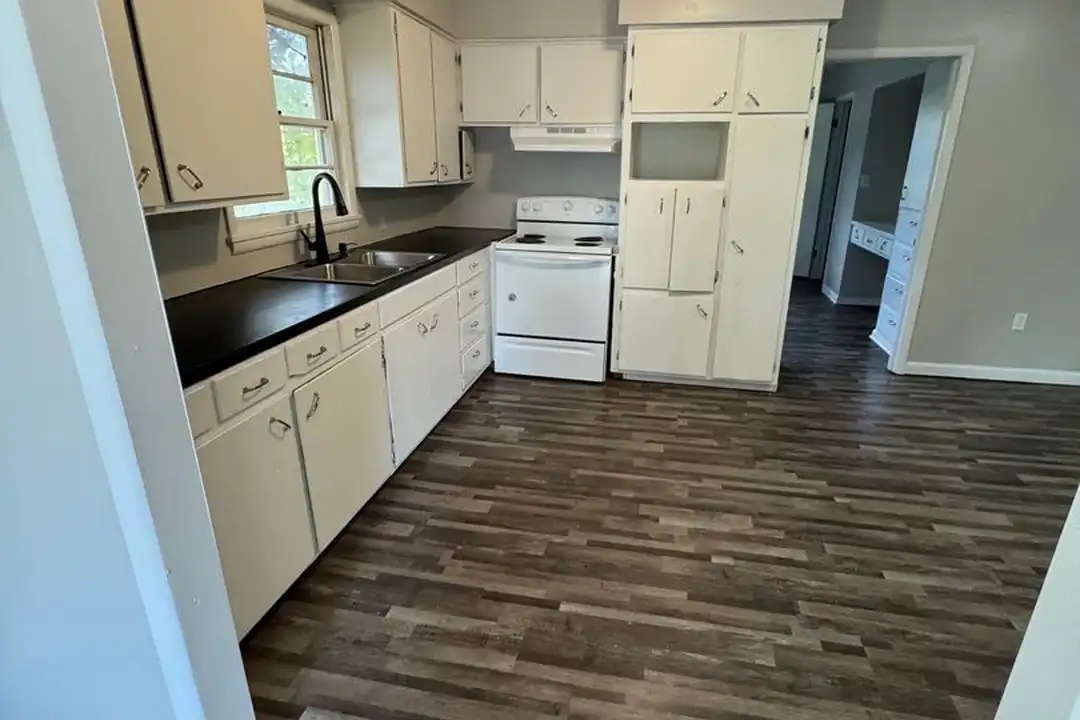 809 Shadowrock Dr unit 809 Shadow Rock Dr - Forsyth, MO | Rent.