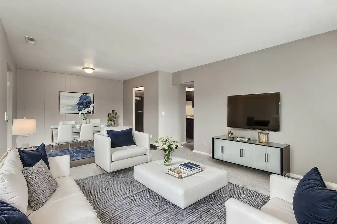 Montana Ridge Apartments - 2660 Montana Ave - Cincinnati, OH | Rent.