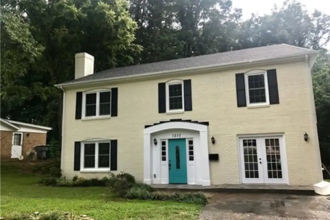 1210 Allenbrook Dr - Charlotte, NC | Rent.