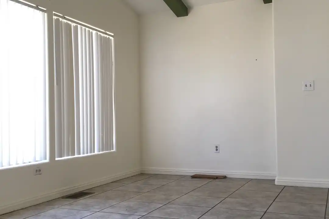 43435 Nola St - Hemet, CA | Rent.